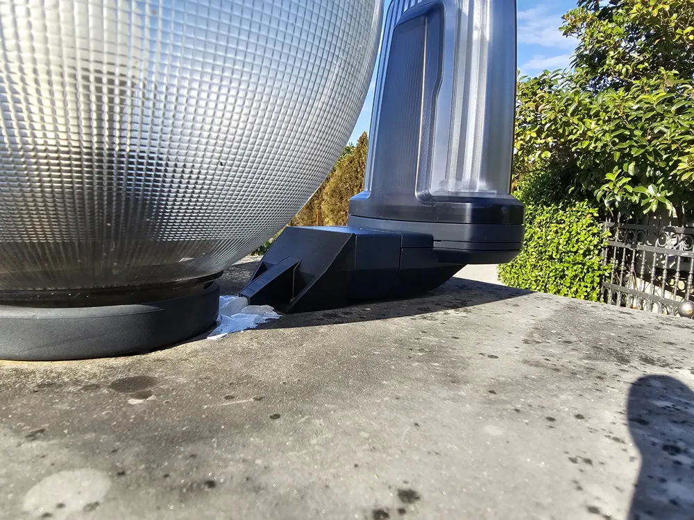 BFT gate warning light horizontal mount by FlatBlack722 - MakerWorld