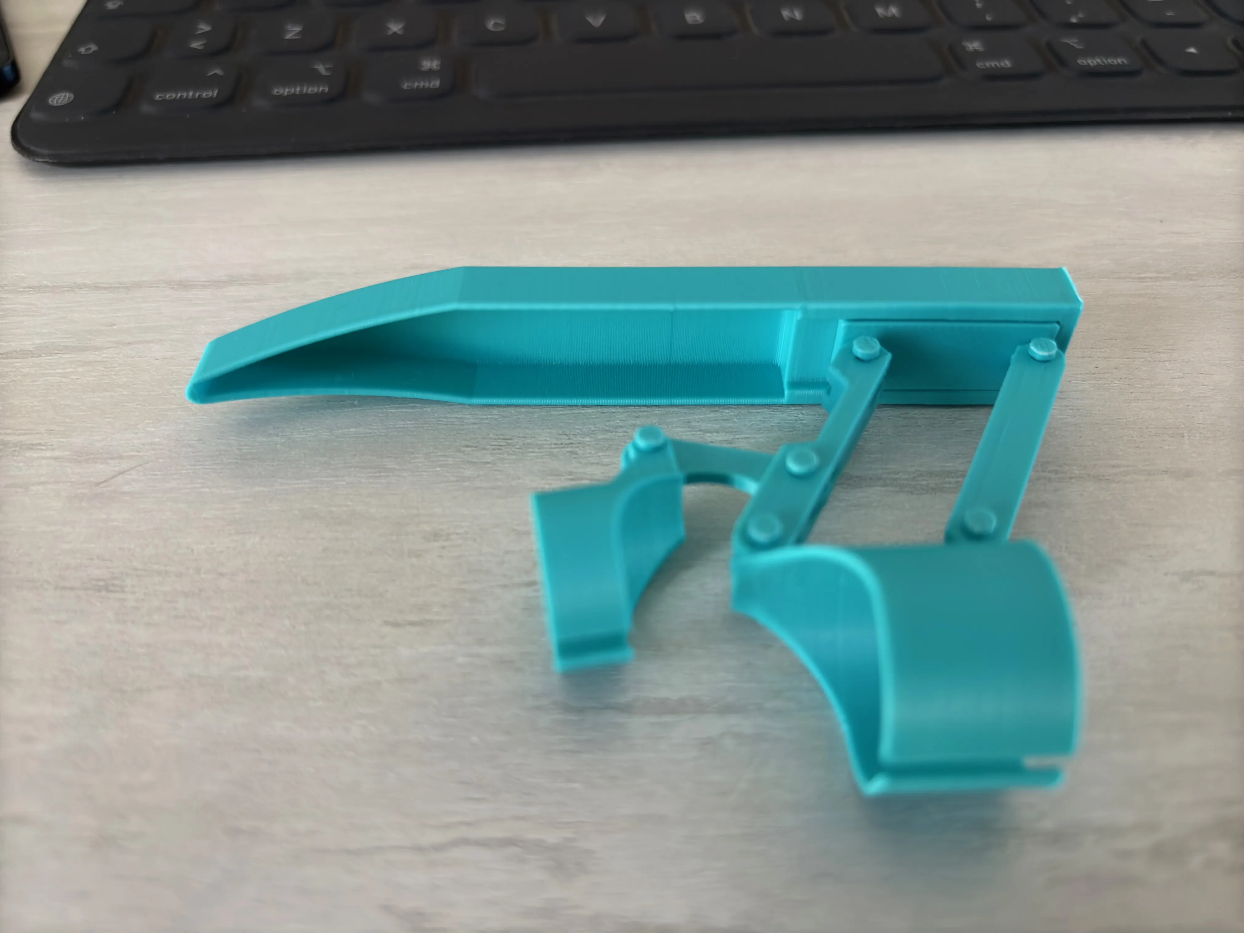 Wolverine Claws Retractable by Jordi.P MakerWorld: Download Free 3D Models