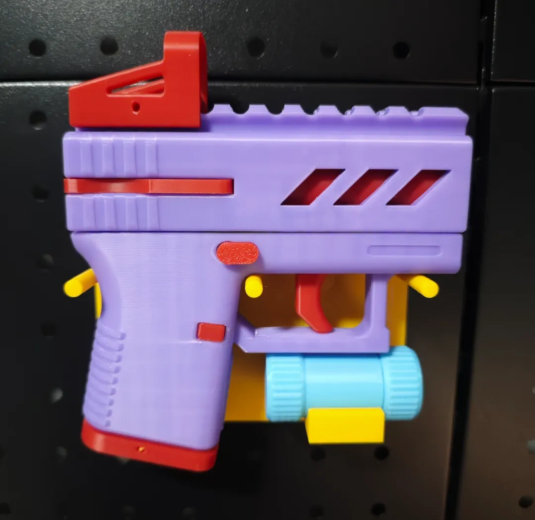 CCF C43 Frisbee Launcher Pegboard Mount by 狩护 - MakerWorld