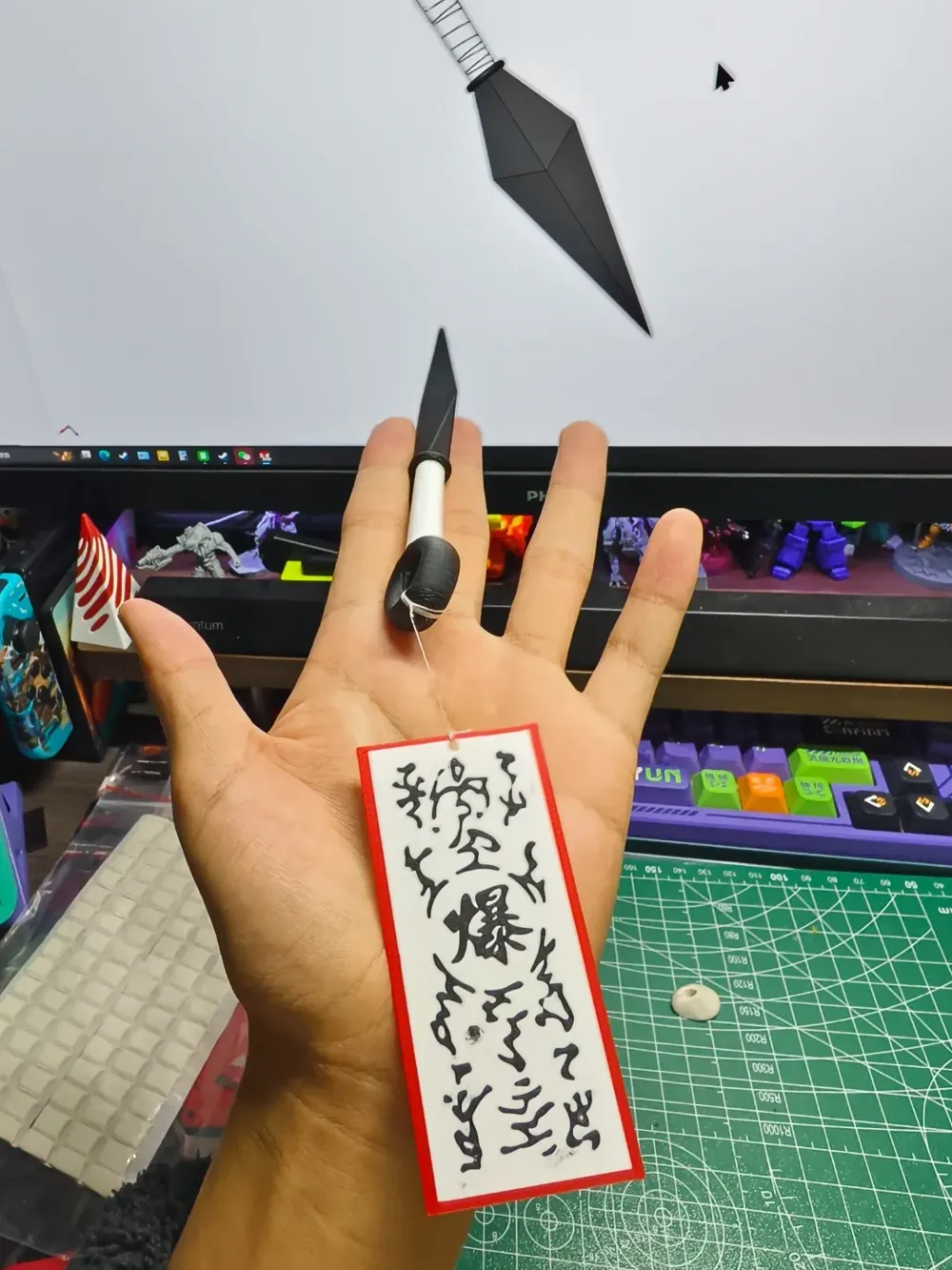 Kunai explosivo de Naruto por 霹雳火 MakerWorld: Descarga Modelos 3D Gratuitos
