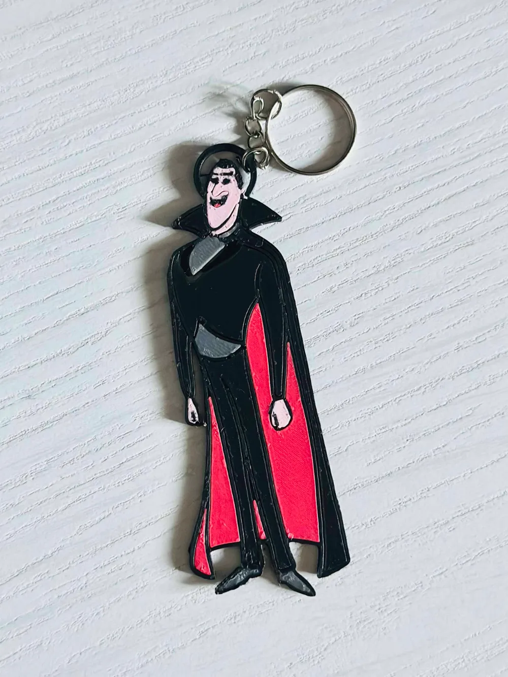Keychain DRAC Hotel Transylvania by user_3313392621 - MakerWorld