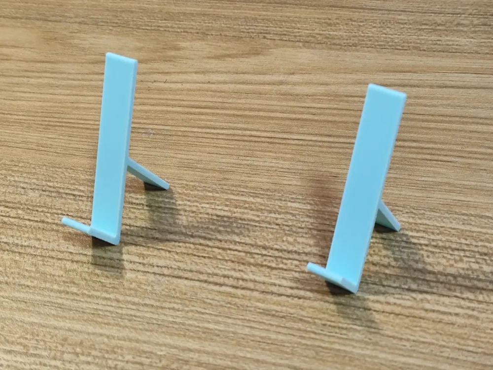 Simple phone stand, 2 pieces in 13 minutes by david - MakerWorld