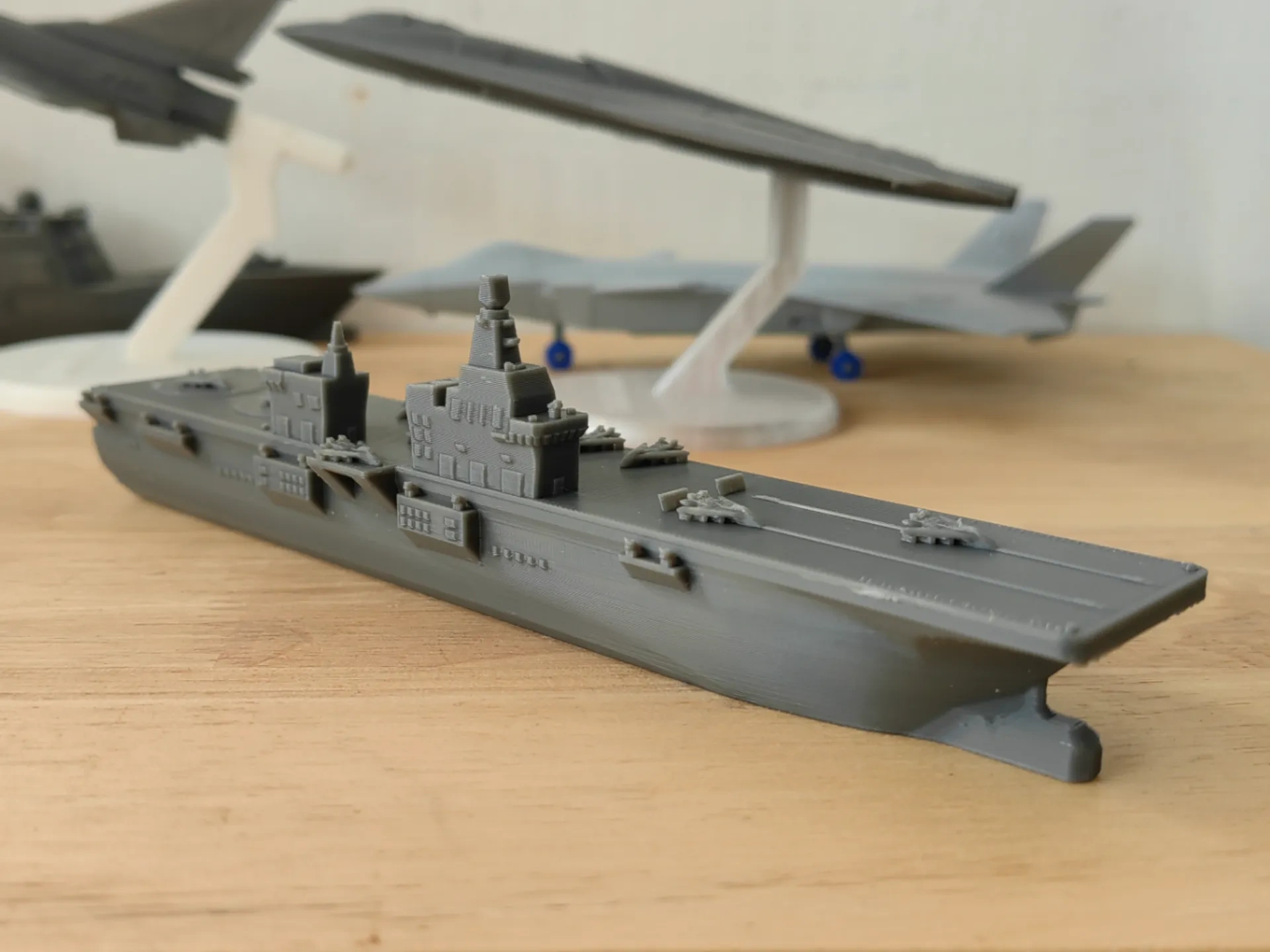 076-Amphibious Assault Ship (Sichuan, Hull Number 51) Exquisite Detail ...