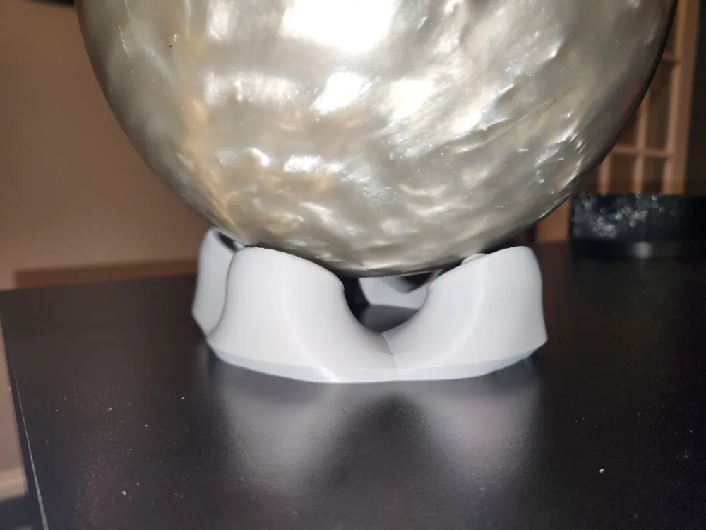 Bowling Ball Spinner by FiveSevenDesign - MakerWorld