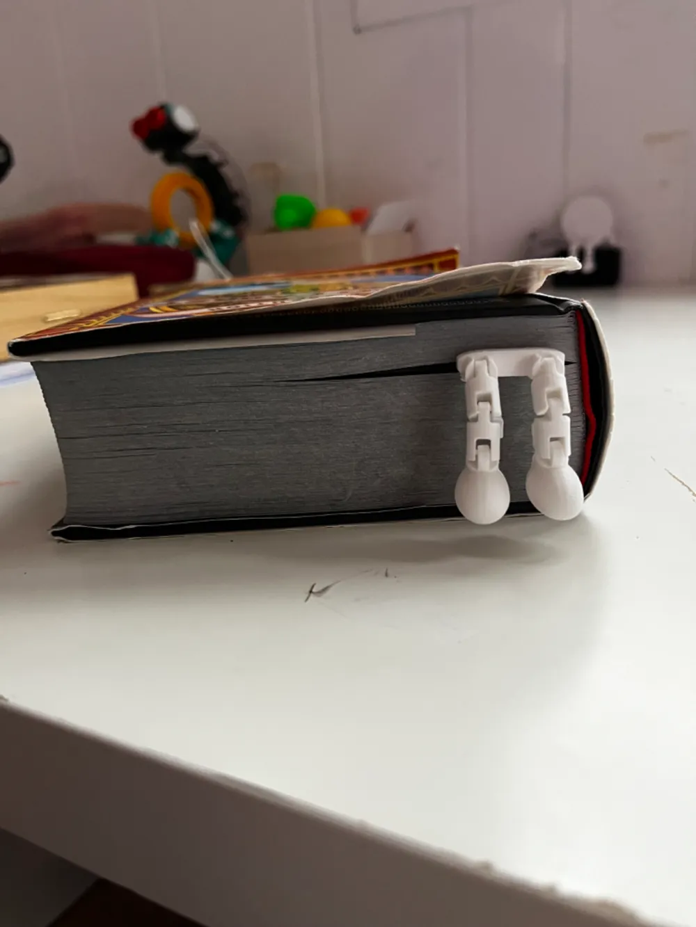 Flat Felix Flexi Legs Bookmark by Coding Princess - MakerWorld