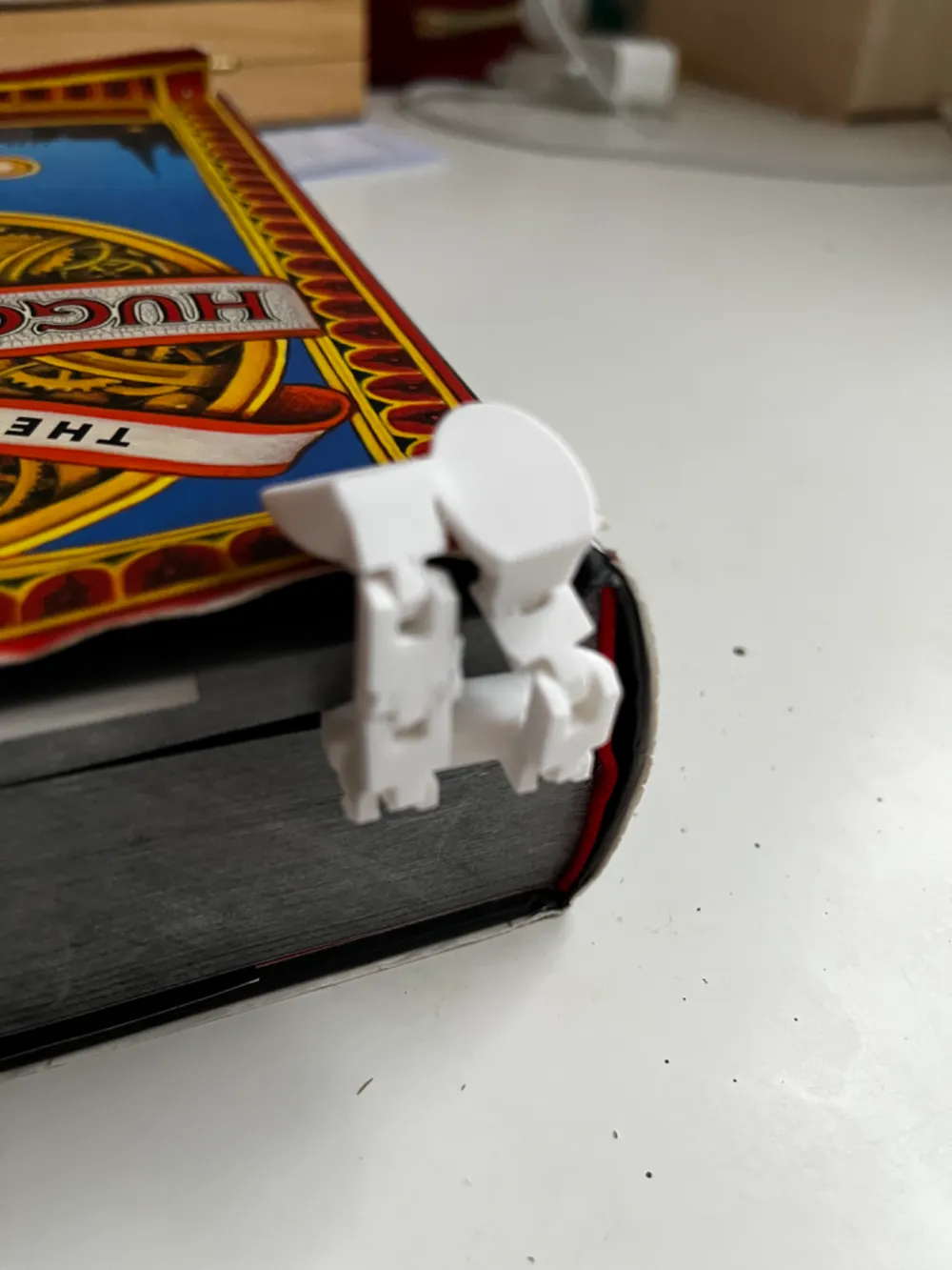 Flat Felix Flexi Legs Bookmark by Coding Princess - MakerWorld