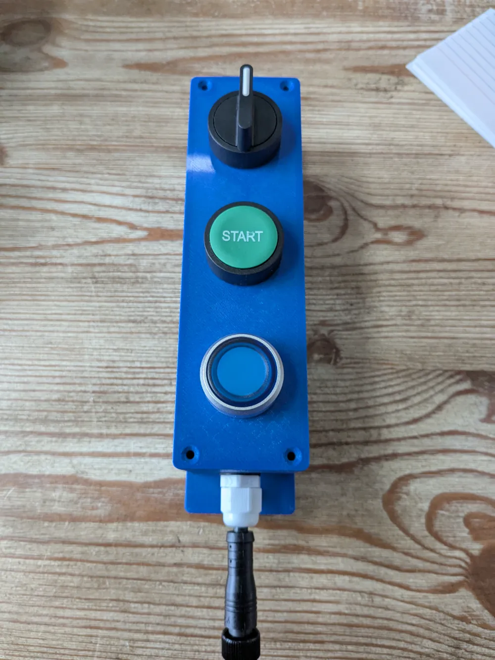 22MM hole 3 button control box by user_2895056879 - MakerWorld