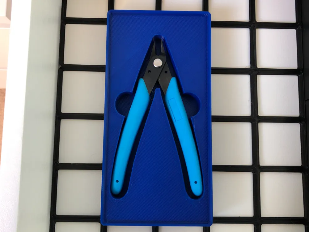 Gridfinity cutters/pliers holder by Samw11 - MakerWorld