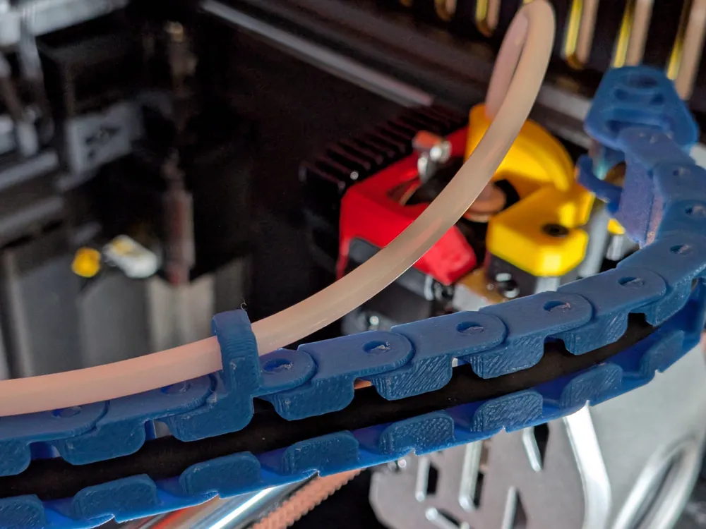 Cable Chain Link with PTFE Tube Guide Remixed by C3D Garage MakerWorld ...