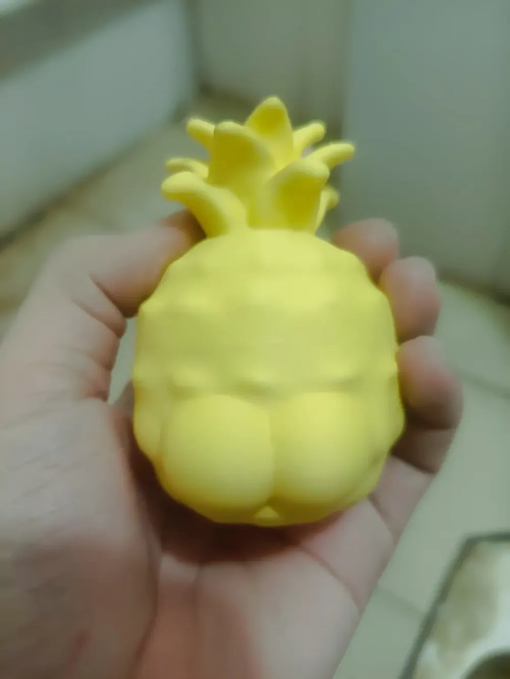 Crayon Shin-chan cosplay pineapple by 吧唧老吸附 - MakerWorld