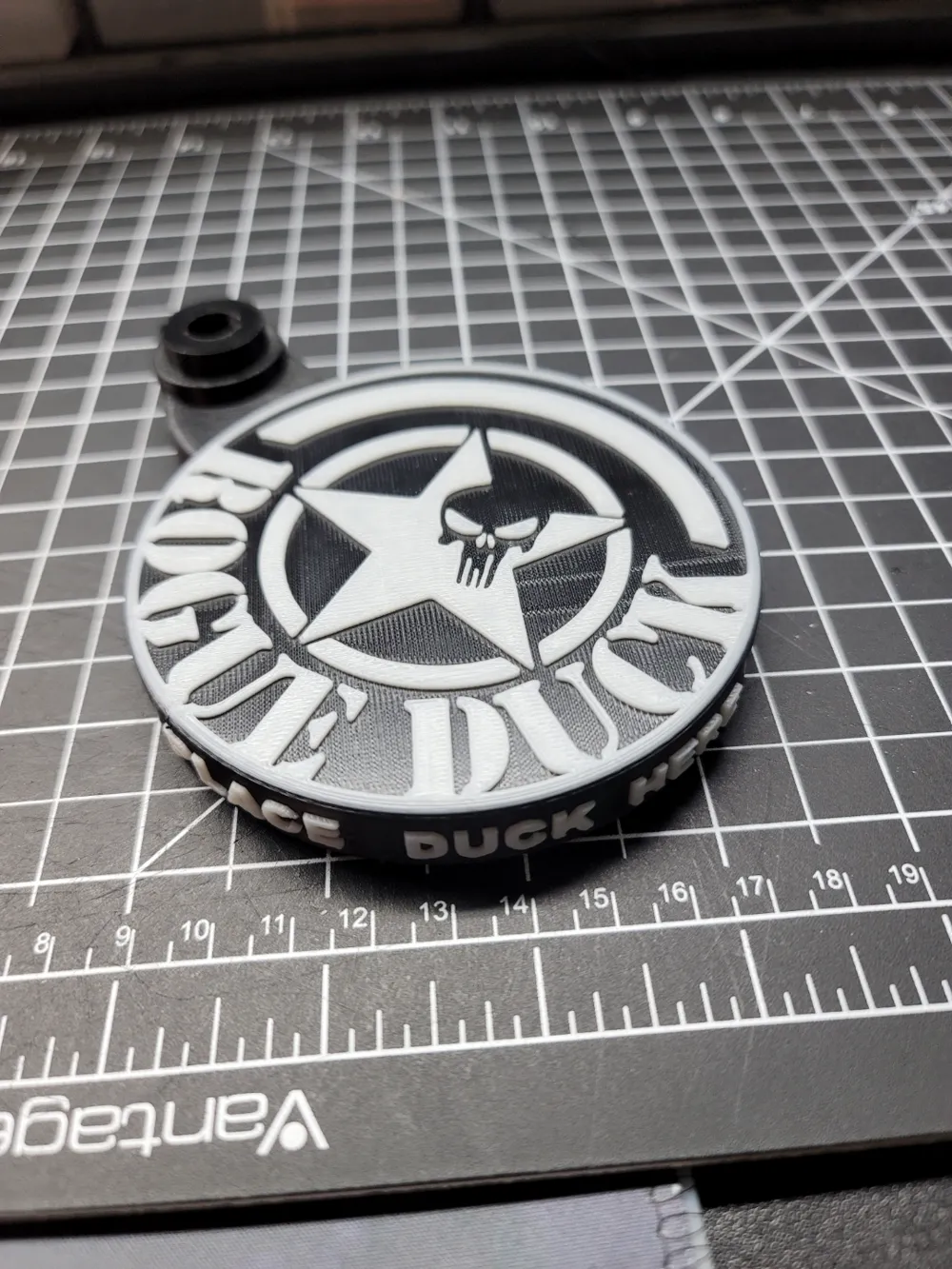 Rogue Duck Landing Pad Star by pelkeyw - MakerWorld