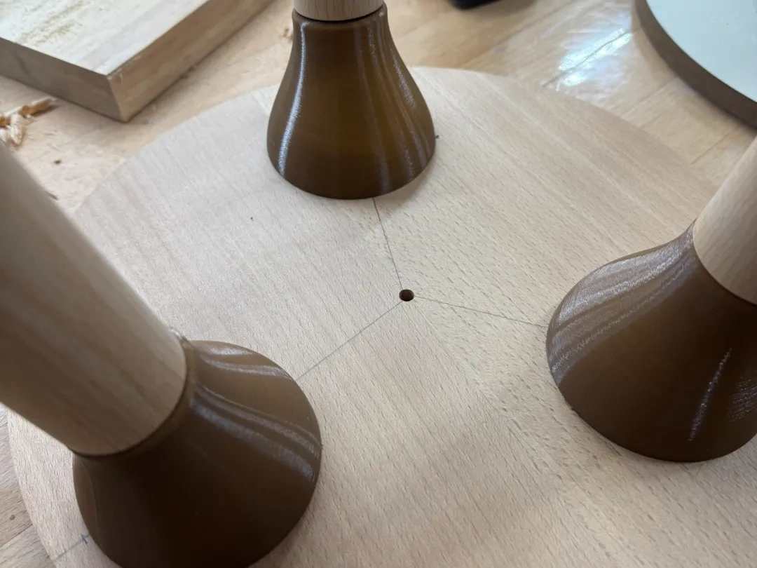 The perfect blend of 3D printing and woodworking: chair leg connectors ...