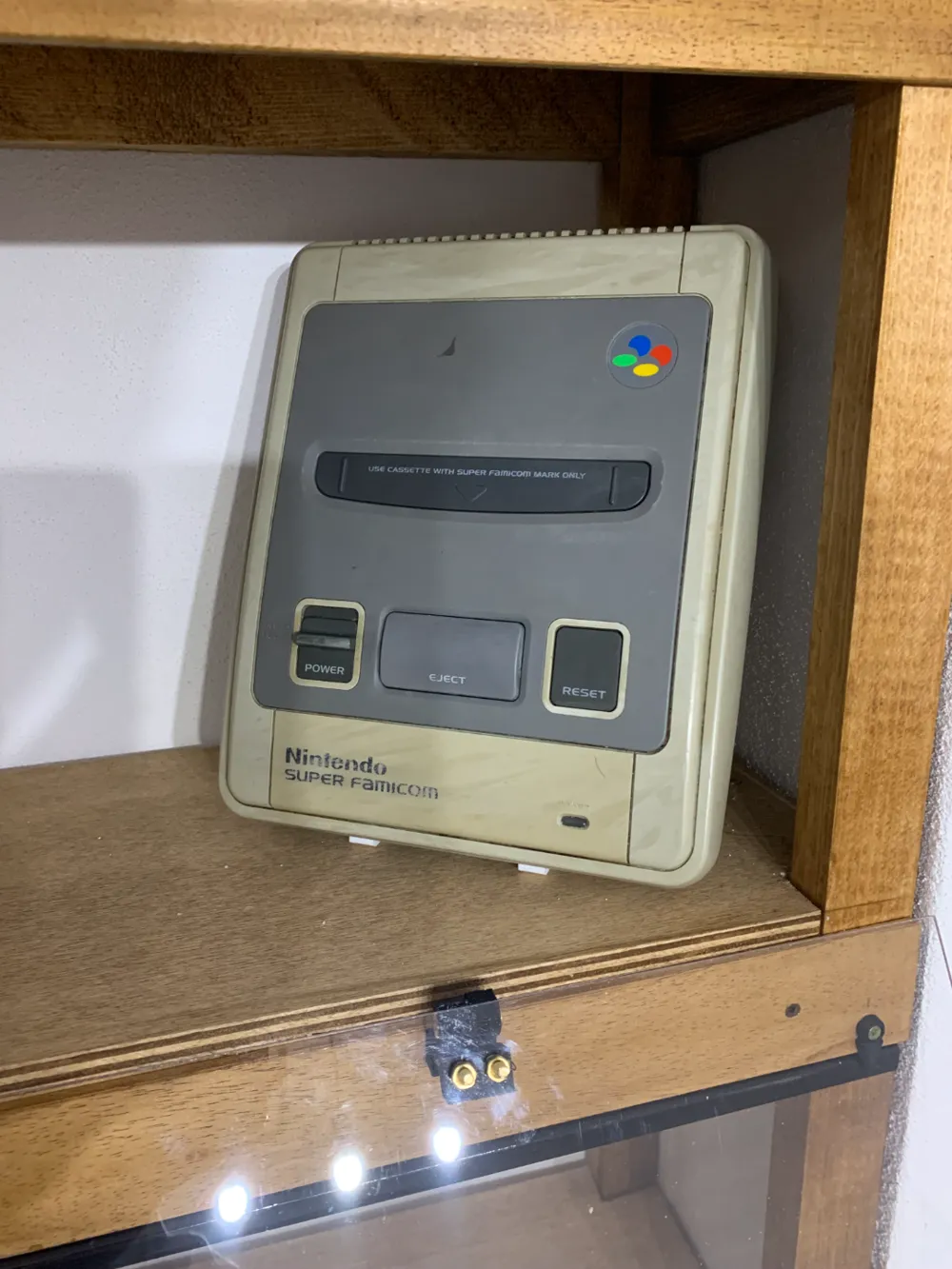SNES - Super Famicom, vertical stand by Danielepand MakerWorld ...