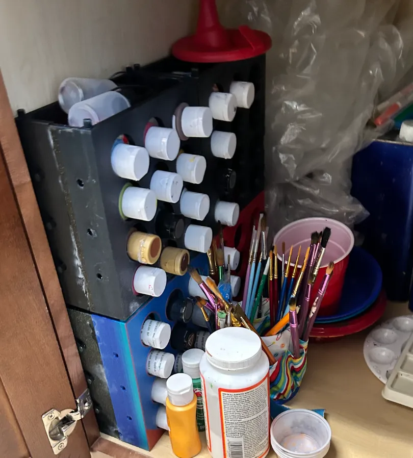 craft paint holder by ava the maker - MakerWorld