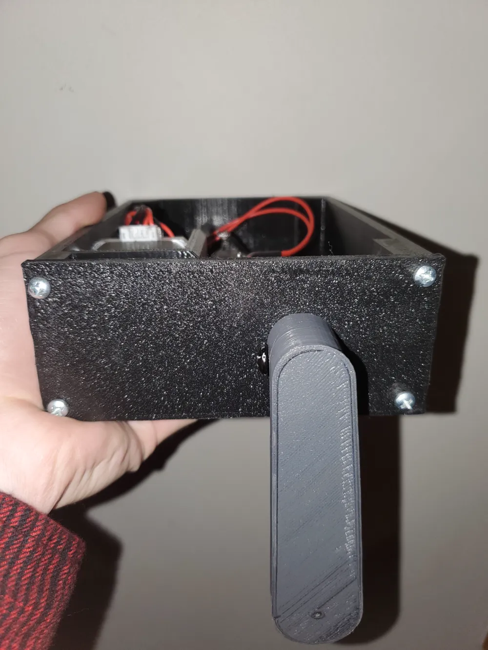 Hand Crank Generator by Lafountains 3d Innovations - MakerWorld