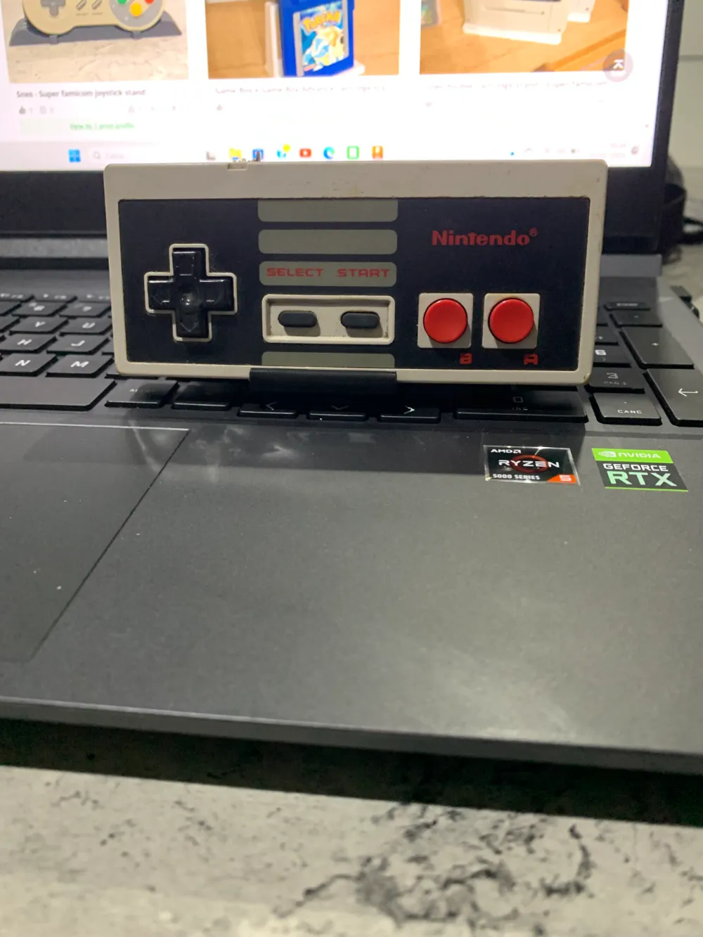 Nes Controller / Pad Stand - entertainment system by Danielepand ...