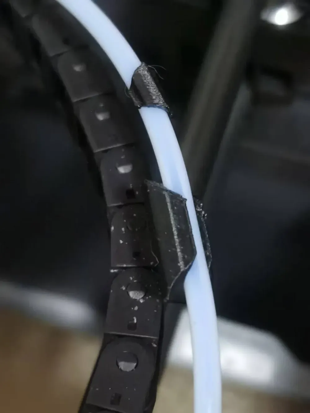 Bambu Lab printer feed tube friction sleeve by U s e r_Yu - MakerWorld