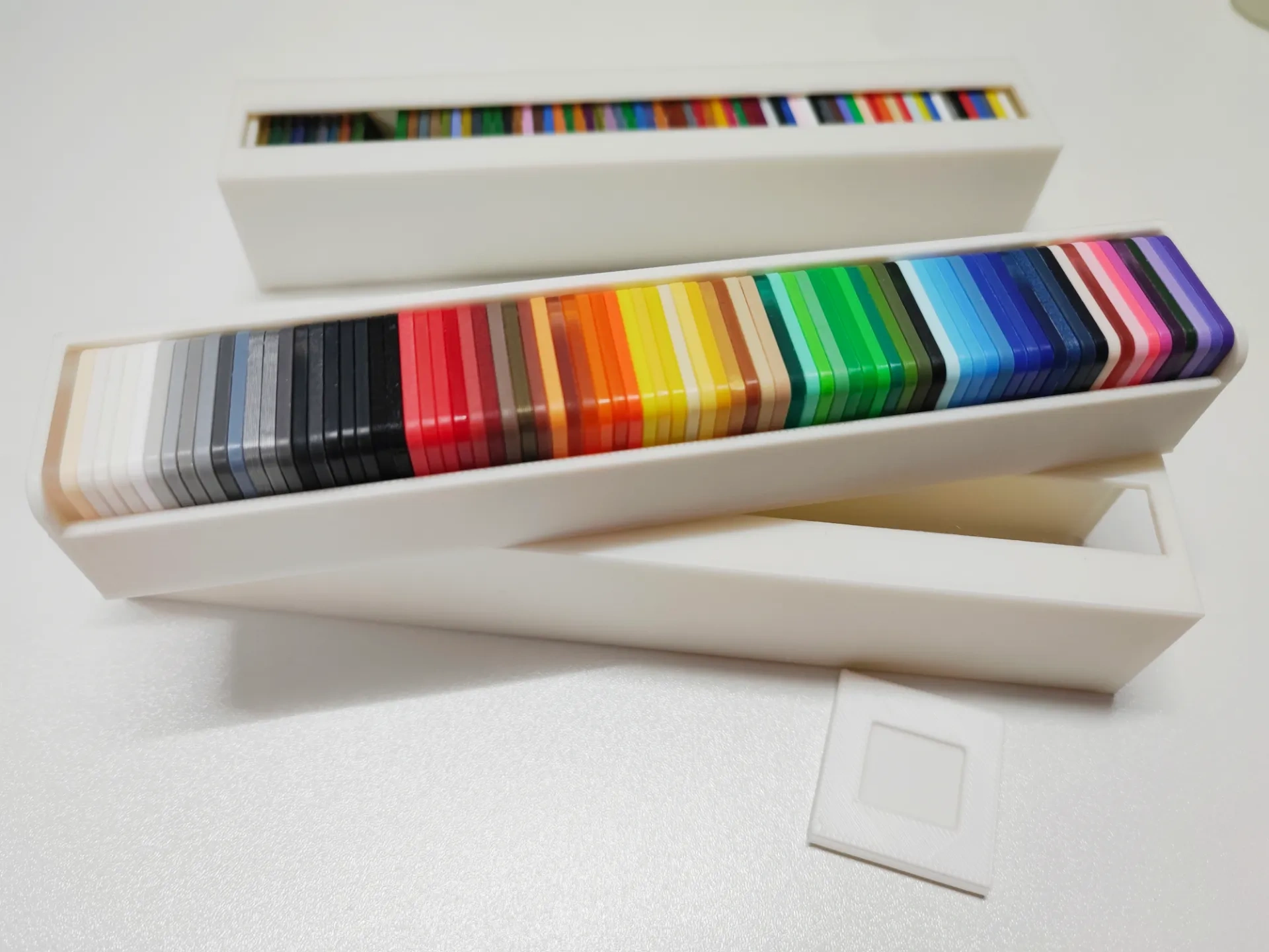 Easy Pull-out Filament Swatch Storage Box Sample Swatch Box by BIGG ...