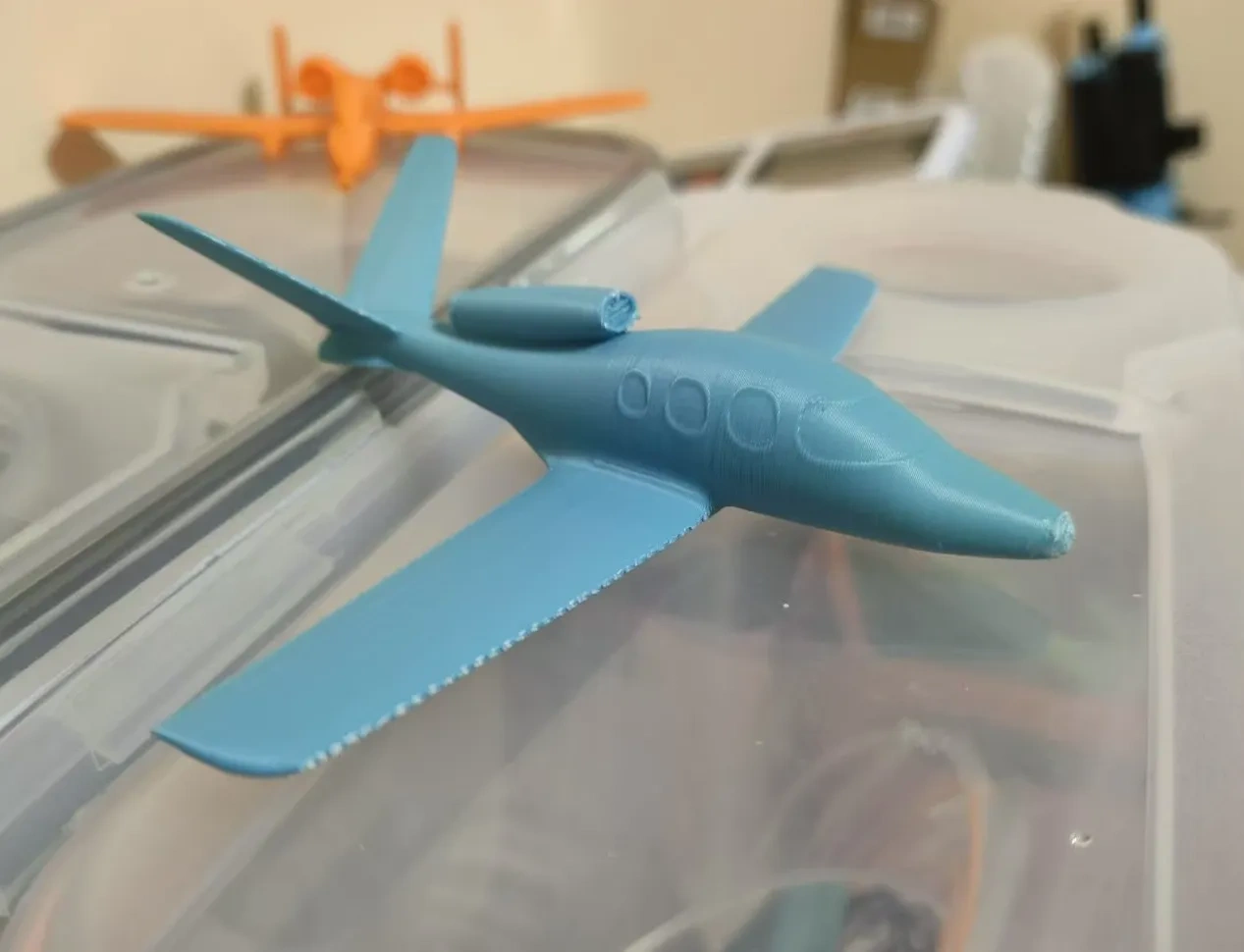 Cirrus Vision SF50 Jet Remixed by 天天快乐MakerWorld: Download Free 3D Models