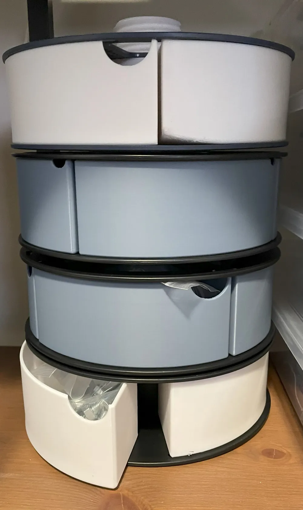 Sunlu 1KG Spool Drawer - Free 3D Print Model - MakerWorld