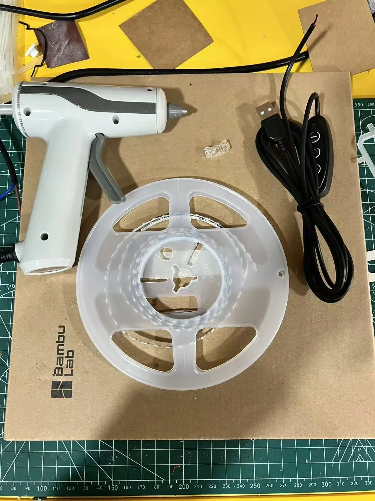 Torikami Pokémon Ball Remix – Display Case by 老刘 MakerWorld: Download Free 3D Models