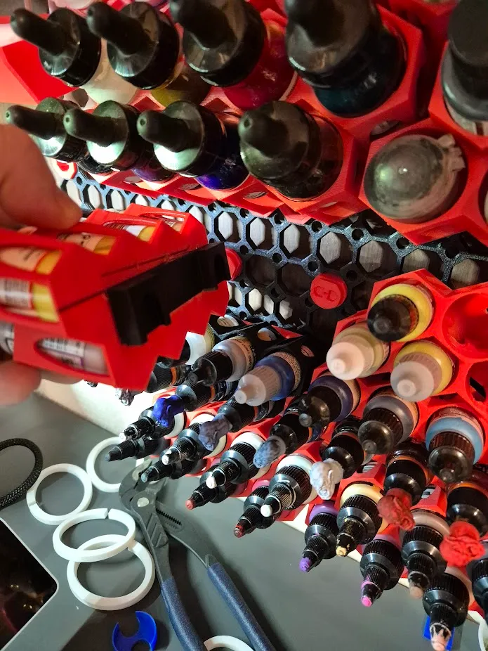Multiboard paint holder by Bralle - MakerWorld