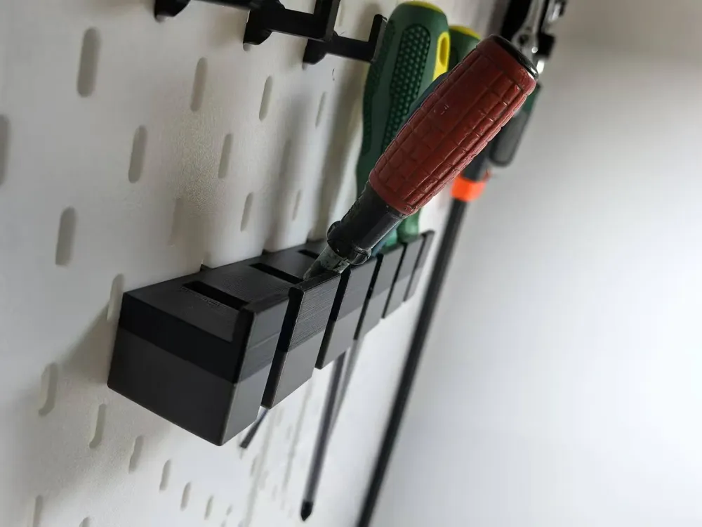 3mm Pegboard Screwdriver Holder by 甲乙丙 - MakerWorld