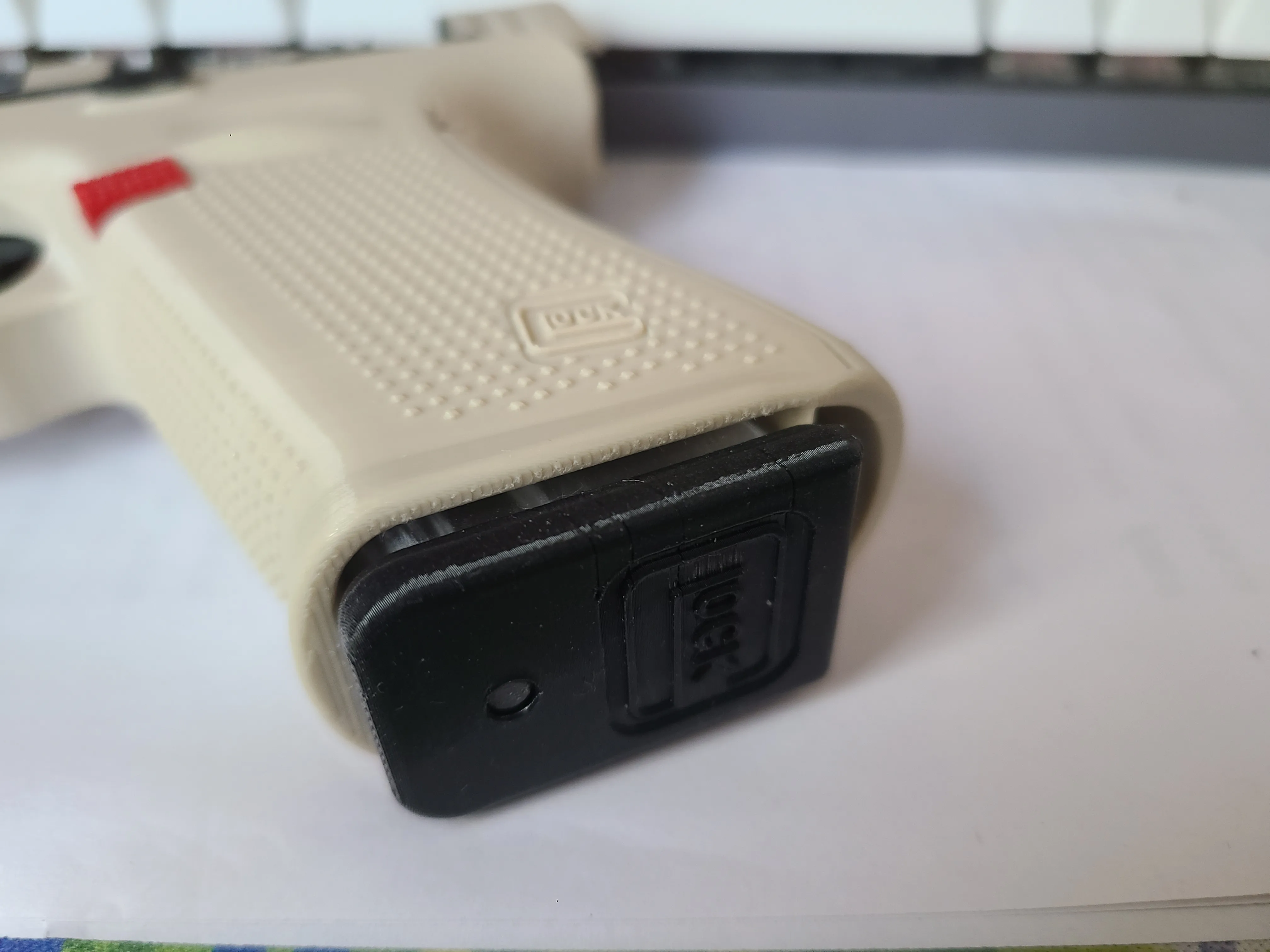 Glock 19 Gen5 Cut Assembled Glock 19 Toy Pistol Model by a.m - MakerWorld