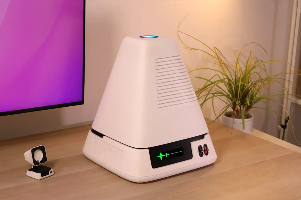 Pyramid Apple Watch Charging Dock 3D Print by KAi MakerWorld: Download ...