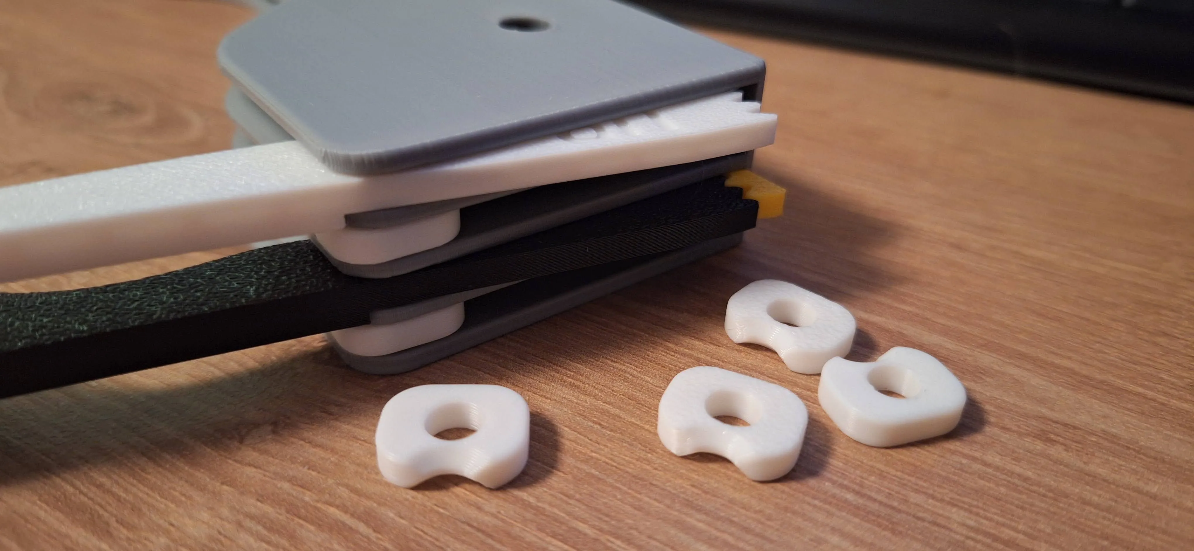 Bambu X1 A1 P1 Build Plates holder with button NG by Frantisek23 ...