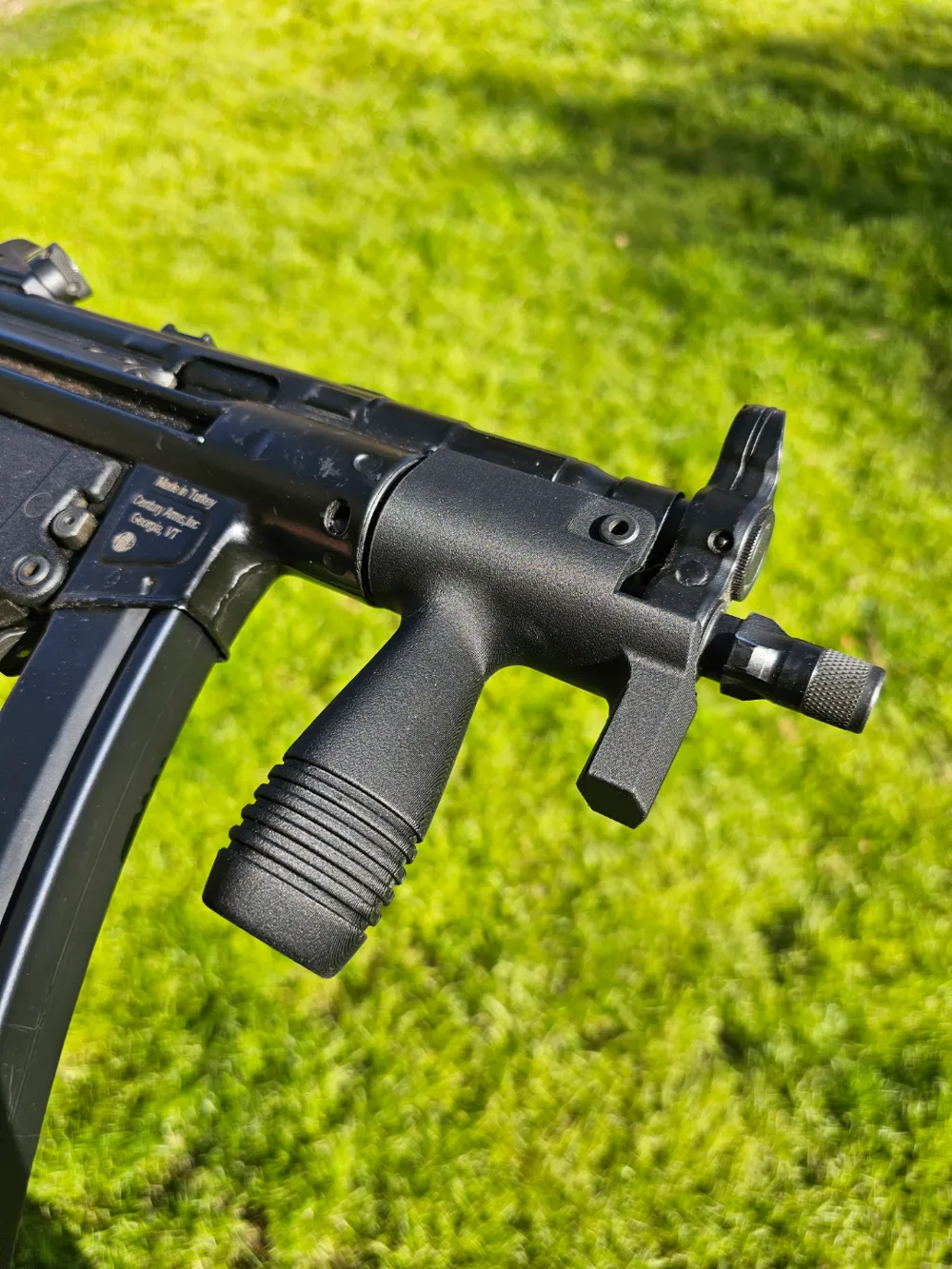Mp5k Vertical Grip Handguard by Jackmnb - MakerWorld