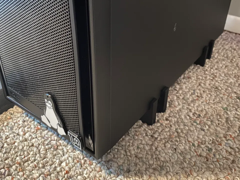 Patas para torre de PC. Elevadas para el flujo de aire. por Teklynk ...