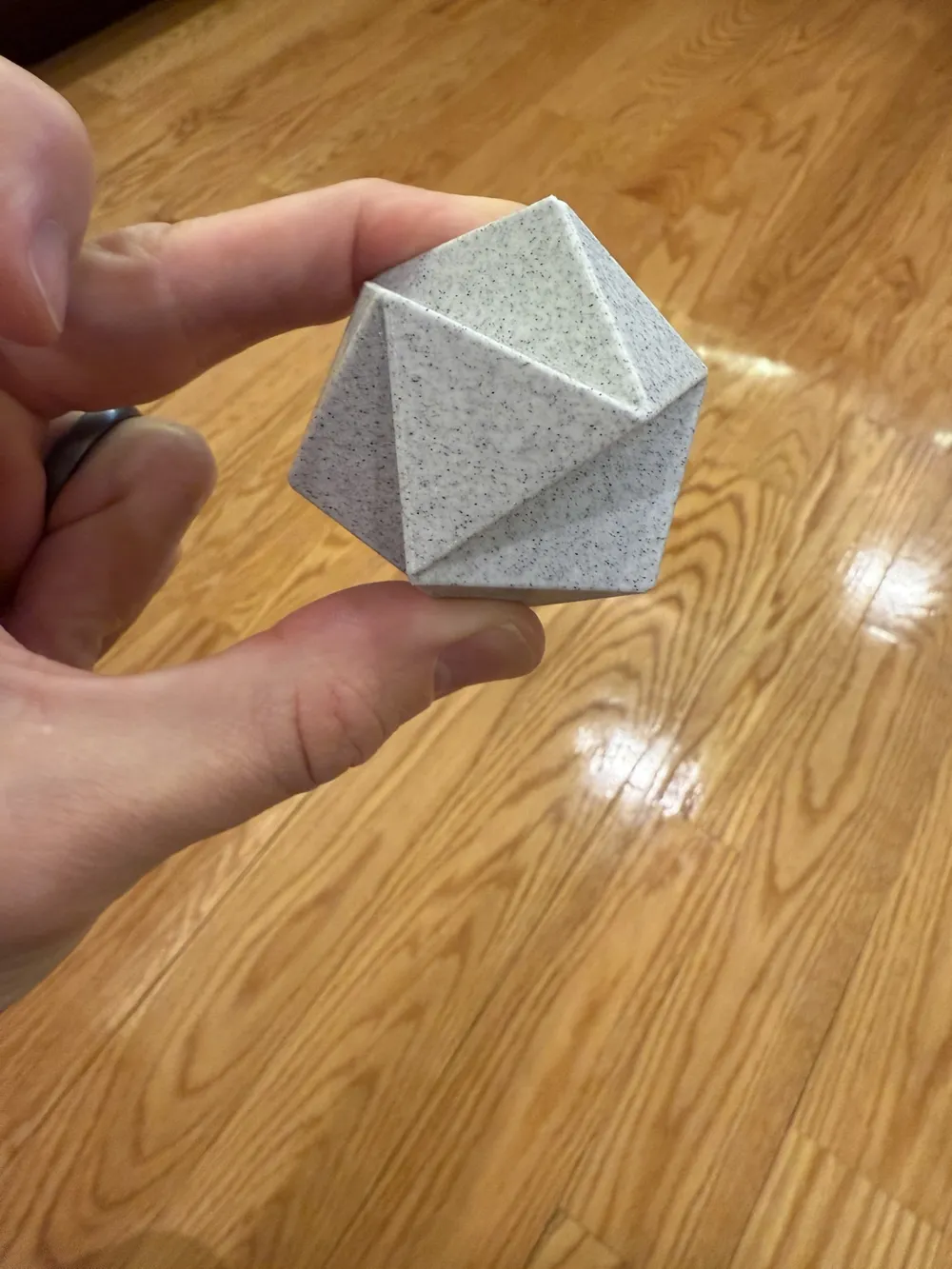 Twisted Tris: The Icosahedron Reimagined by Adam L - MakerWorld