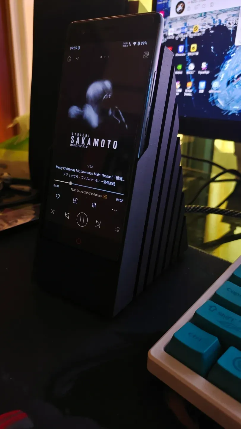 Nubia Z17+ and Daino DTC480 Streaming Media Player Assembly Bracket with Green Union Expansion ...