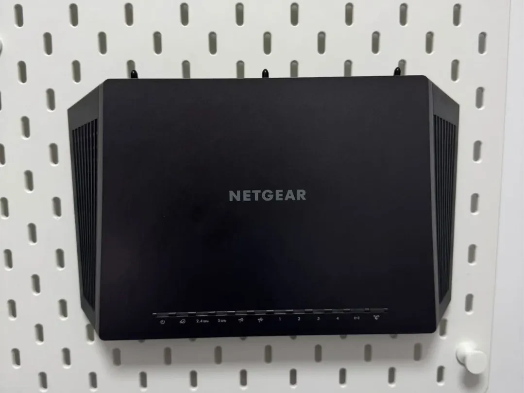 IKEA Pegboard Router Mount by Combo - MakerWorld