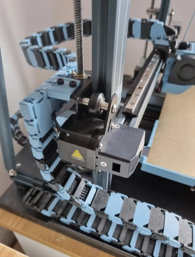 Z-axis cable chain mount for Neptune 4 Plus/Max by user_1794313388 ...