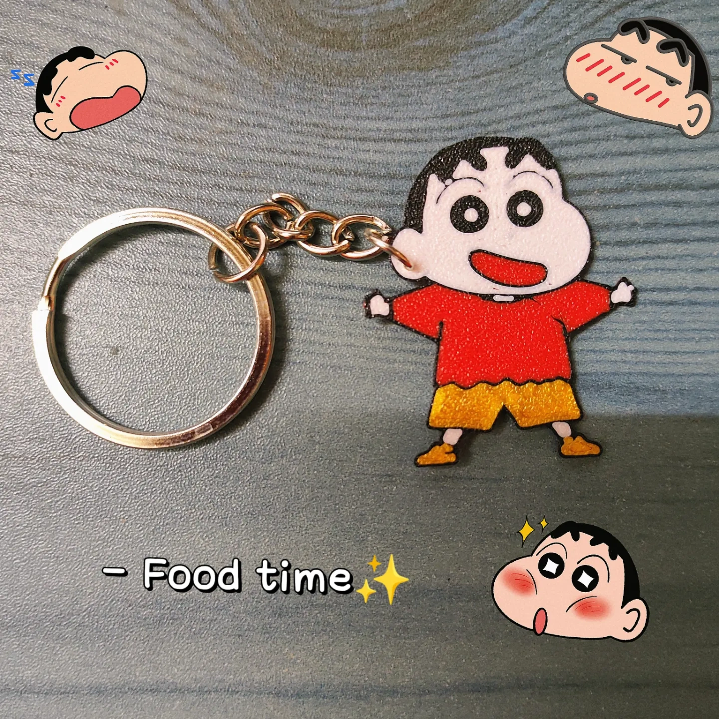 Crayon Shin-chan keychain, cute and fun to carry, brightening your day ...