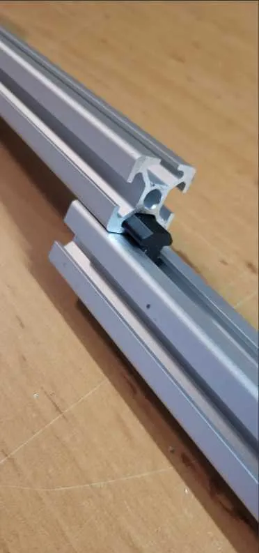 Sliding element for 20x20mm aluminum profile with T-slot 6 and M5 ...