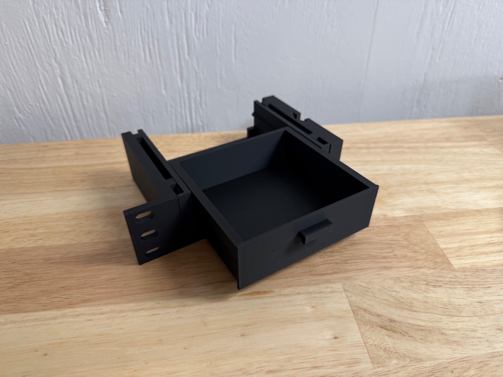 RackMod 1U: Modular Server Rack by tomtechie MakerWorld: Download Free ...