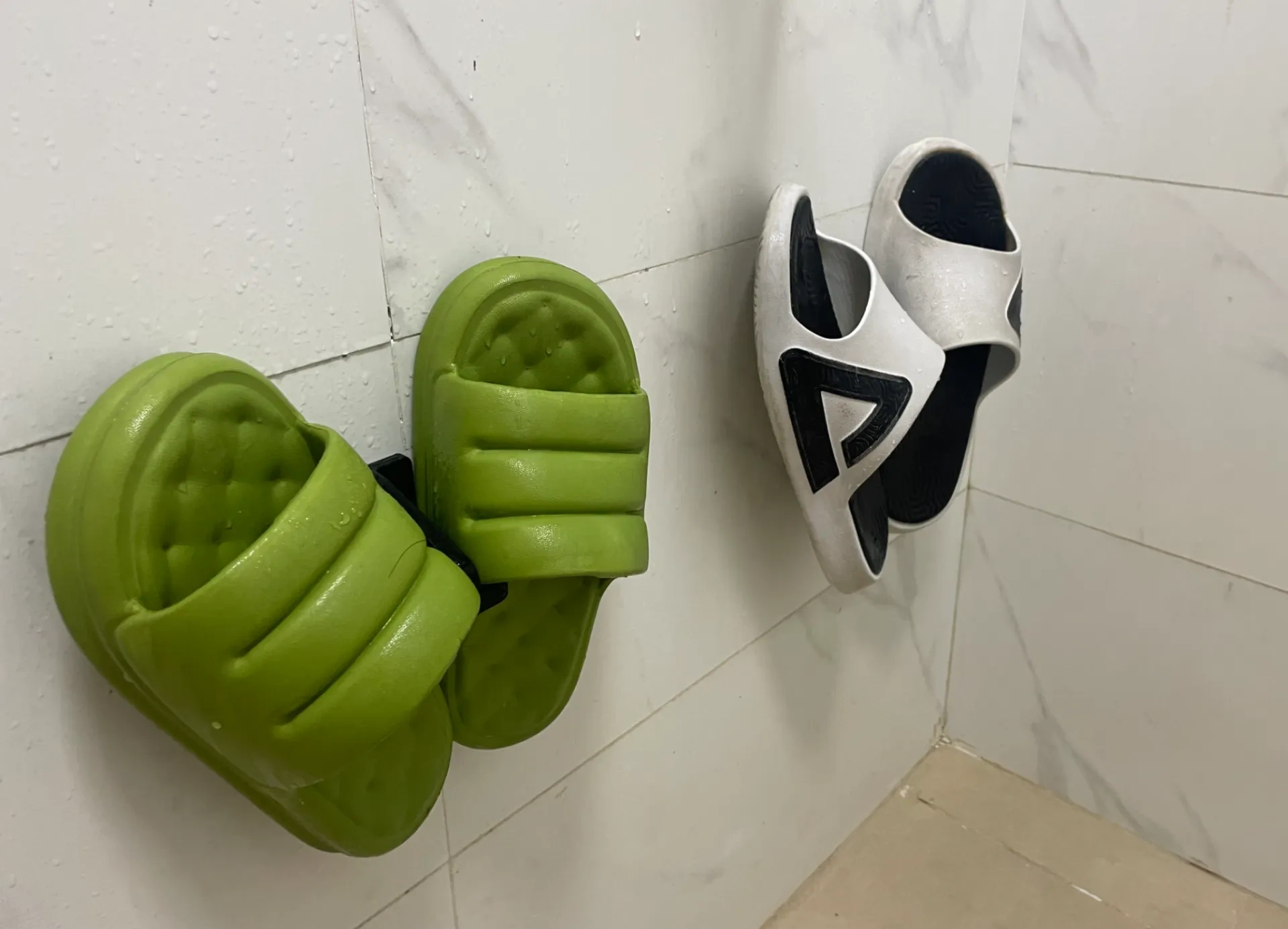 Slipper rack by TUCAOEVER - MakerWorld