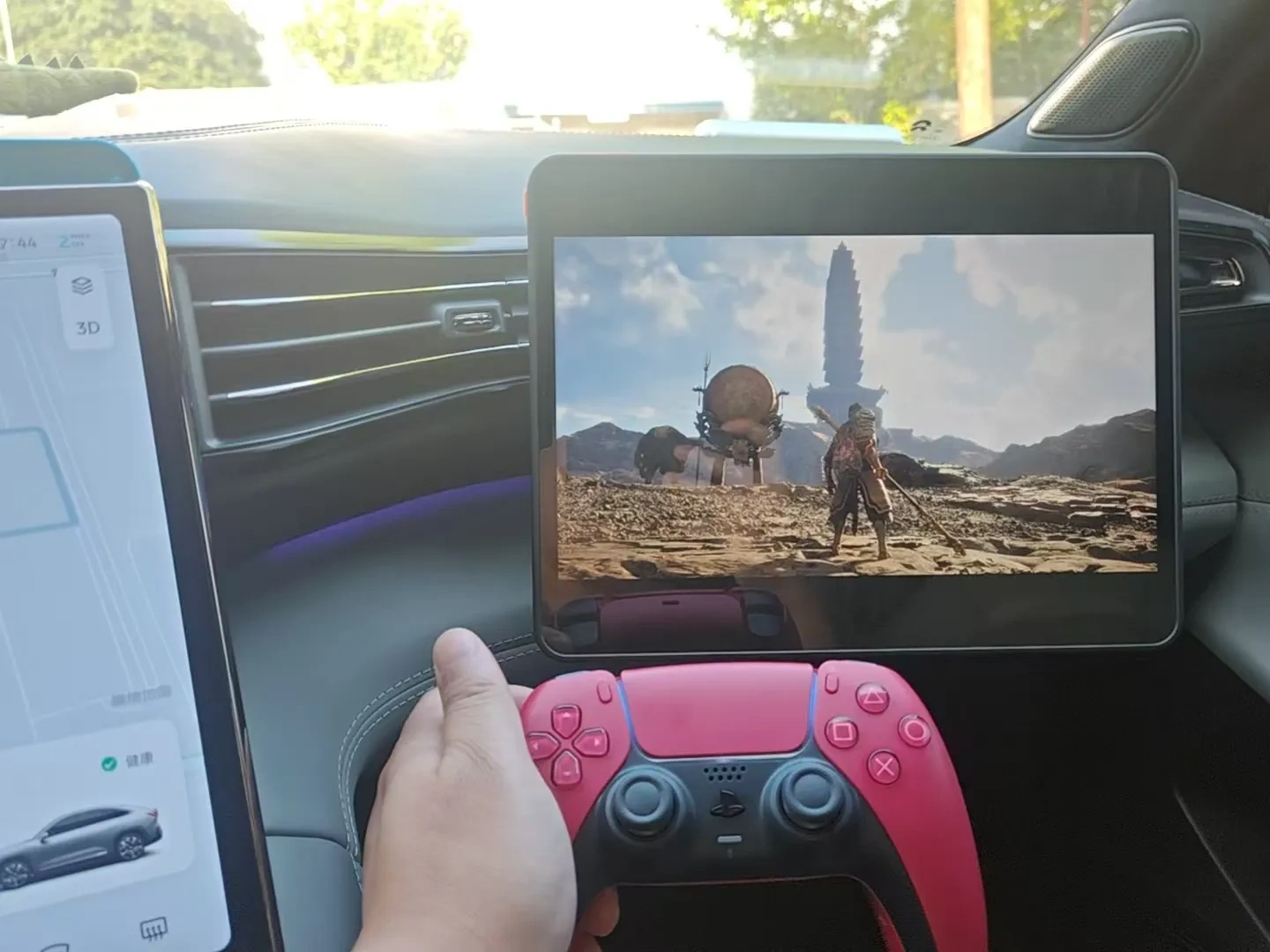 NIO Co-pilot Screen Holder by user_459479901 - MakerWorld