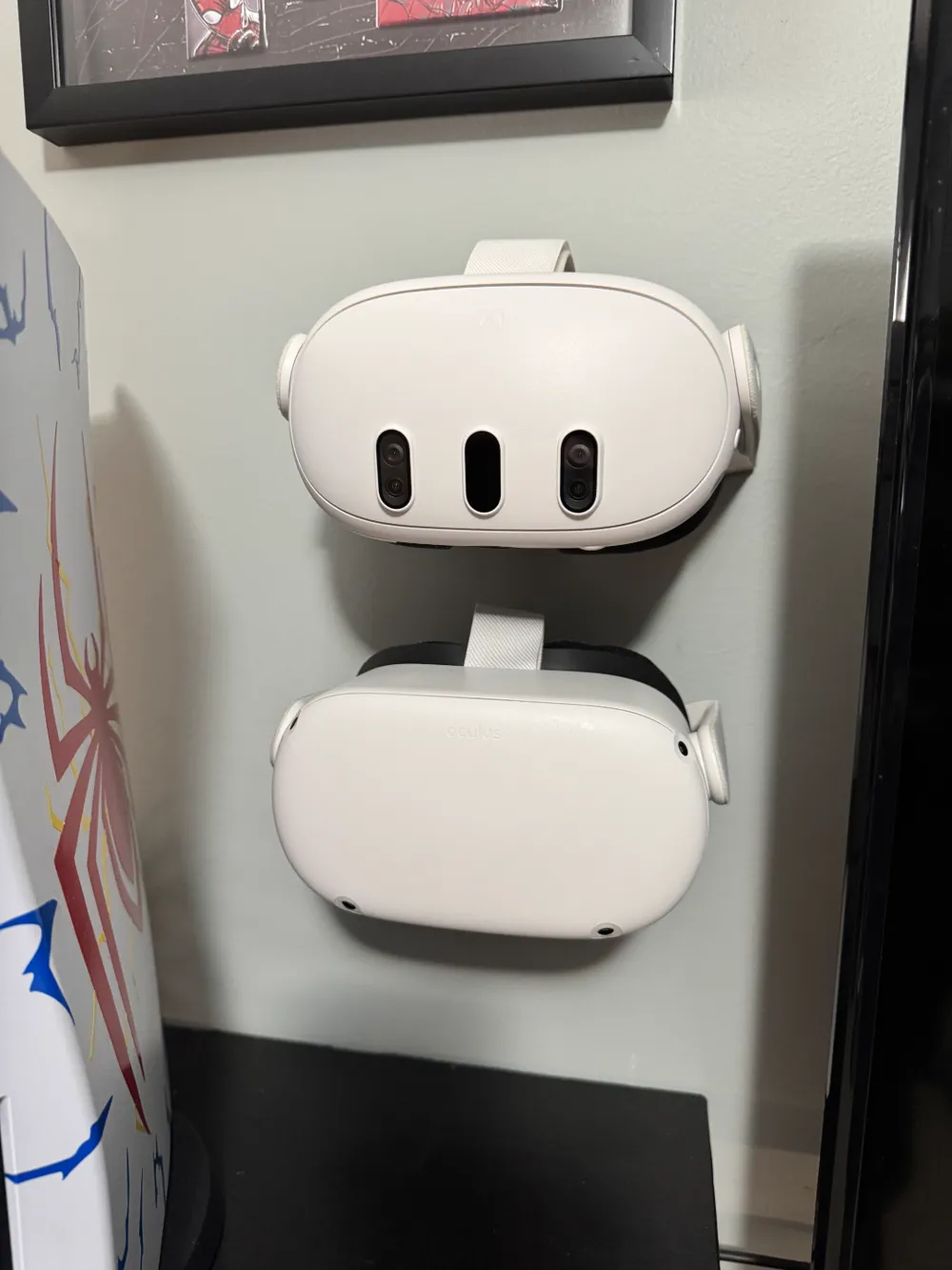 Quest Wall Mount by Make It Mania - MakerWorld