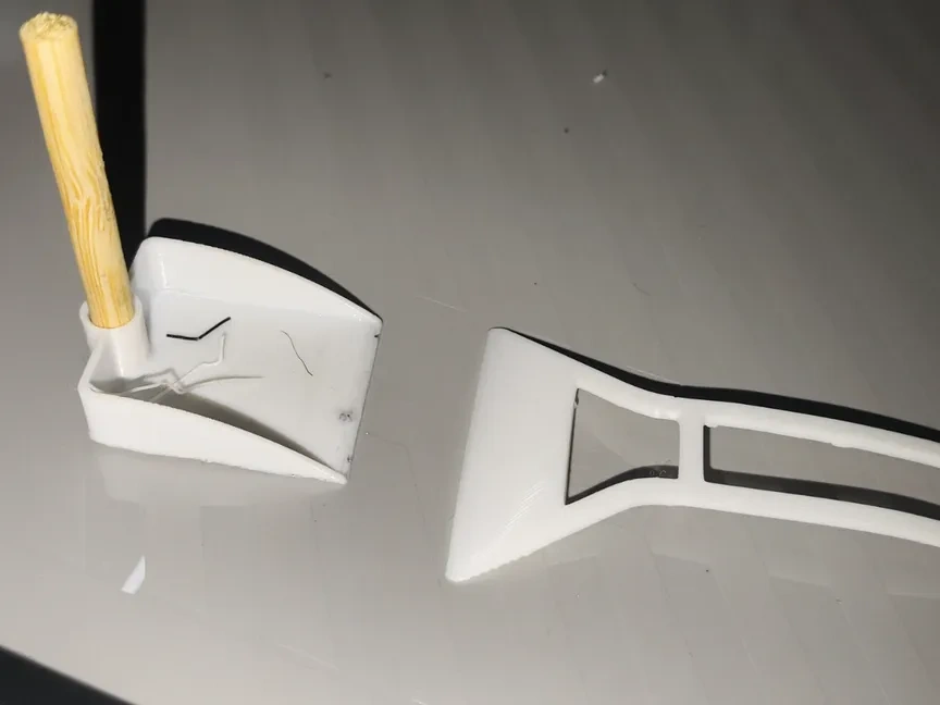 3D Printed Bamboo Dung Scooper by 电子屋 - MakerWorld