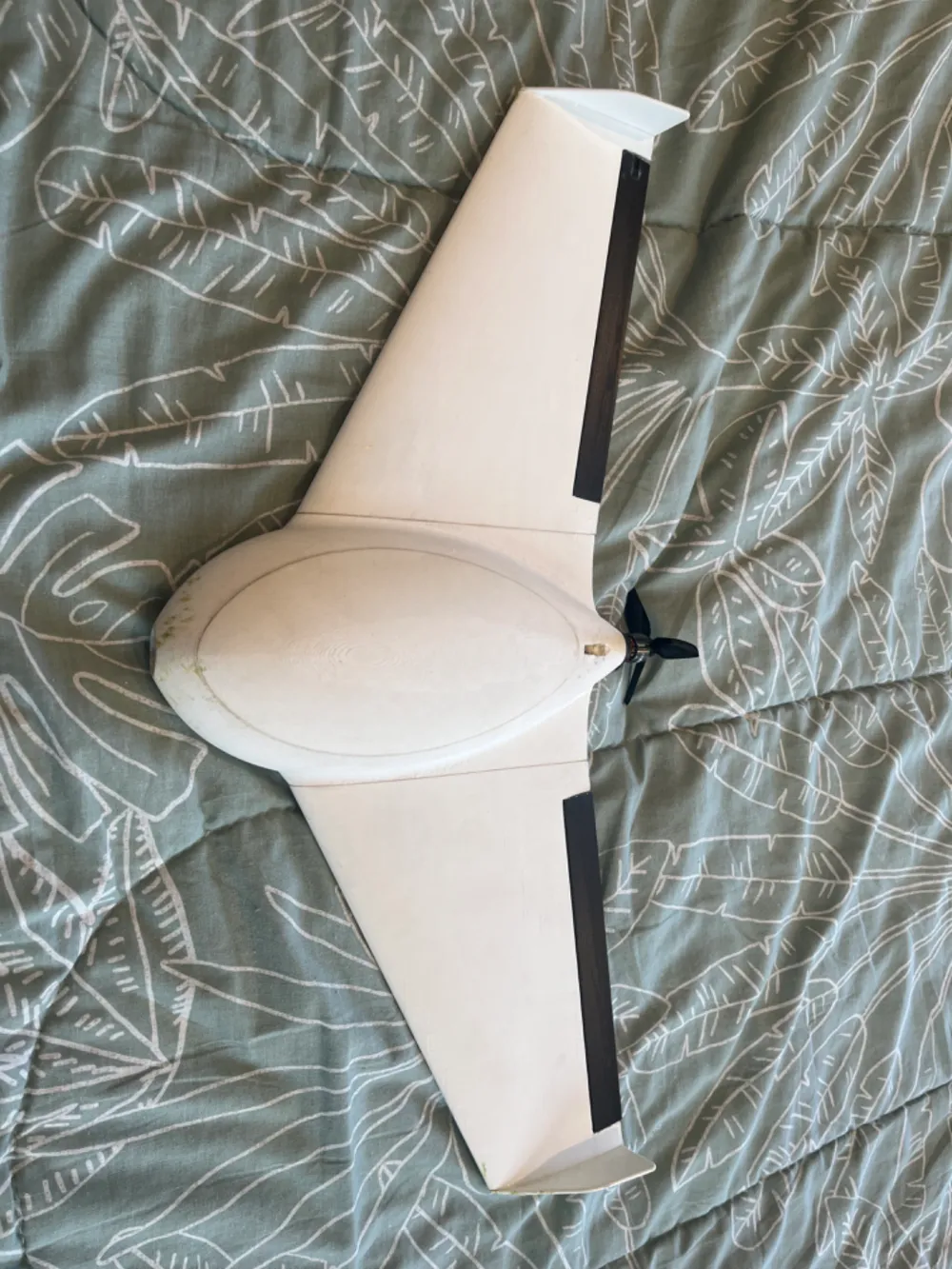 RC Flying Wing V1 by OkayThan - MakerWorld