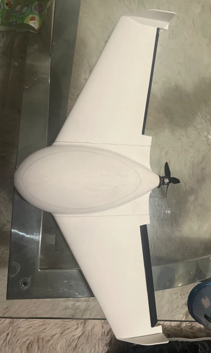 RC Flying Wing V1 by OkayThan - MakerWorld