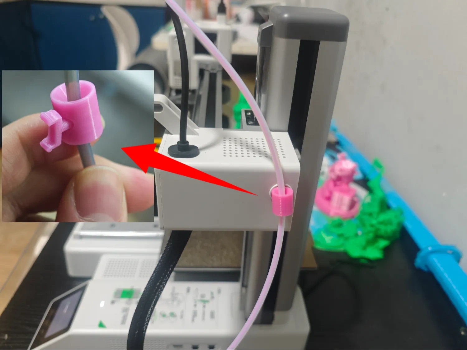 A1 mini Teflon filament guide connector by Quadratic model sharing ...