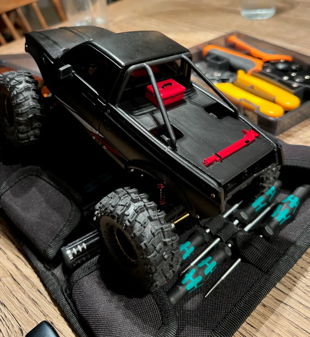 TRX4m IR60 Bed Cover Injora with Jack and Toolbox - Free 3D Print Model ...
