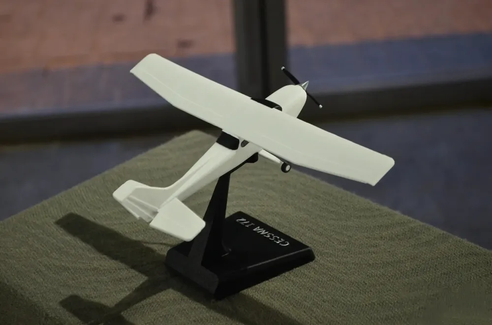 [Cessna 172] 1:48 Airplane Model - Free 3D Print Model - MakerWorld