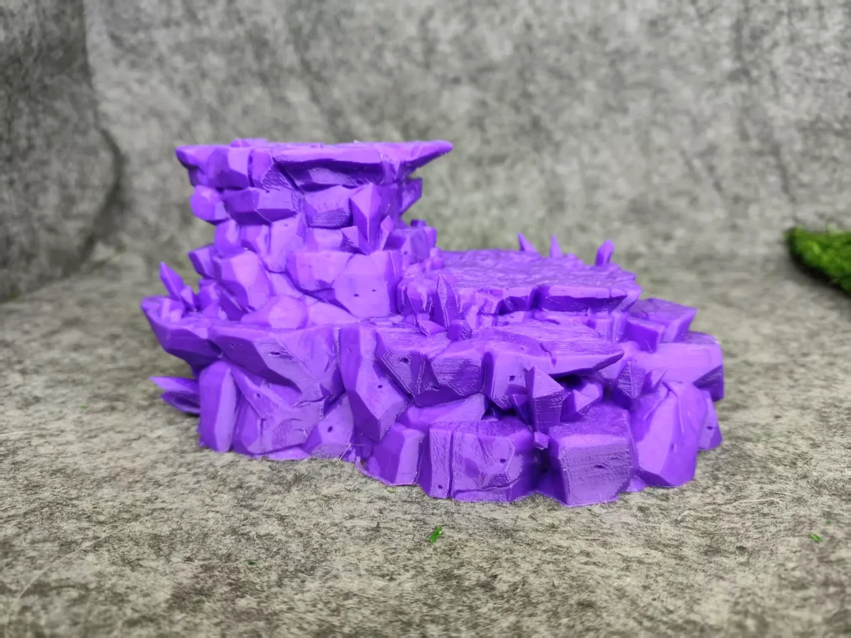 Tiered Crystal Rock Bookends by pokemon player - MakerWorld