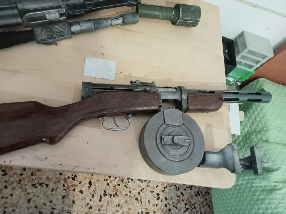 PPD-40 [pistolet pulemjot Degtjarëva] 1:1 Scale Remixed by Entropiarts - MakerWorld